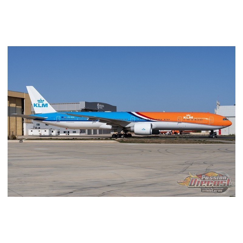 KLM Boeing 777-300ER "Orange Pride" / PH-BVA/ Phoenix Model 1:400 ...