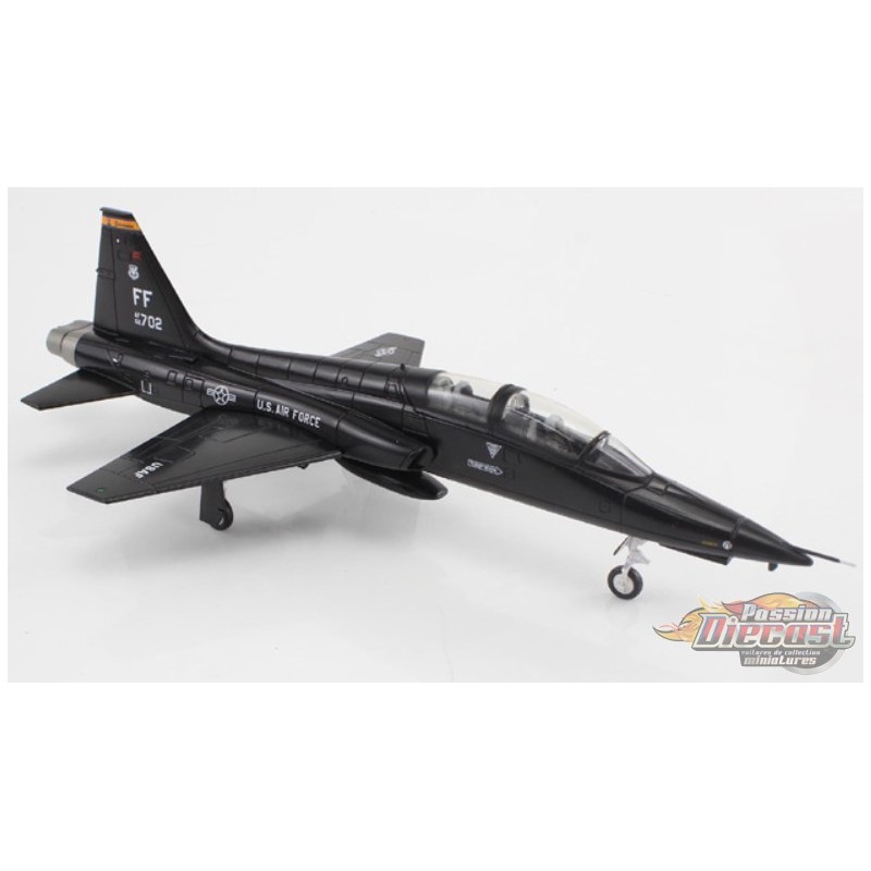 Northrop T-38A Talon / USAF 1st OG, 7th FTS, no. 62-3702, Langley AFB ...